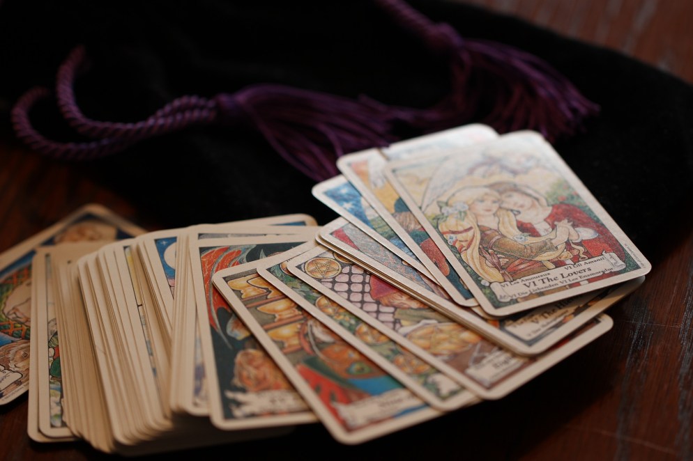 AstroTarot – Astrologia & Tarot